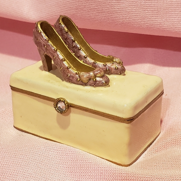 Vintage | Accessories | Enamel Rhinestone Hinged High Heels Trinket Box ...